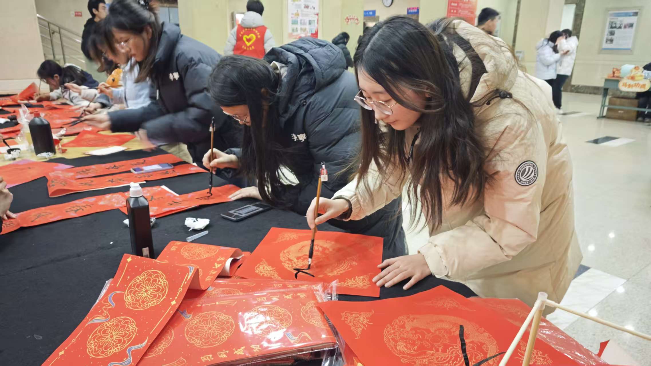 院学生会举办元旦游艺宫活动